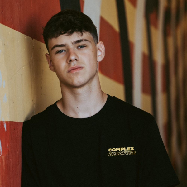 Alex Farell | COMPLEX FESTIVAL | COMPLEX FESTIVAL